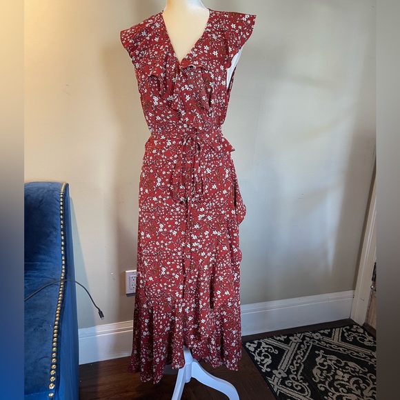 Max Studio | Dresses | Nwot Max Studio Ruffle Crepe Highlow Wrap Midi ...